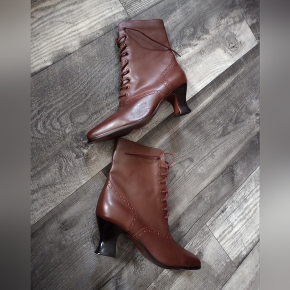 Apostrophe | Shoes | Apostrophe Nwt Ralphie Vintage 8s Brown Leather ...